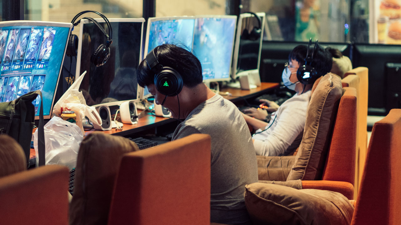 We Can't Champion E-Sports Without Celebrating The LAN Shop