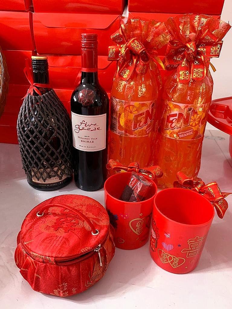 Is Modern Singapore Down With Dowries?