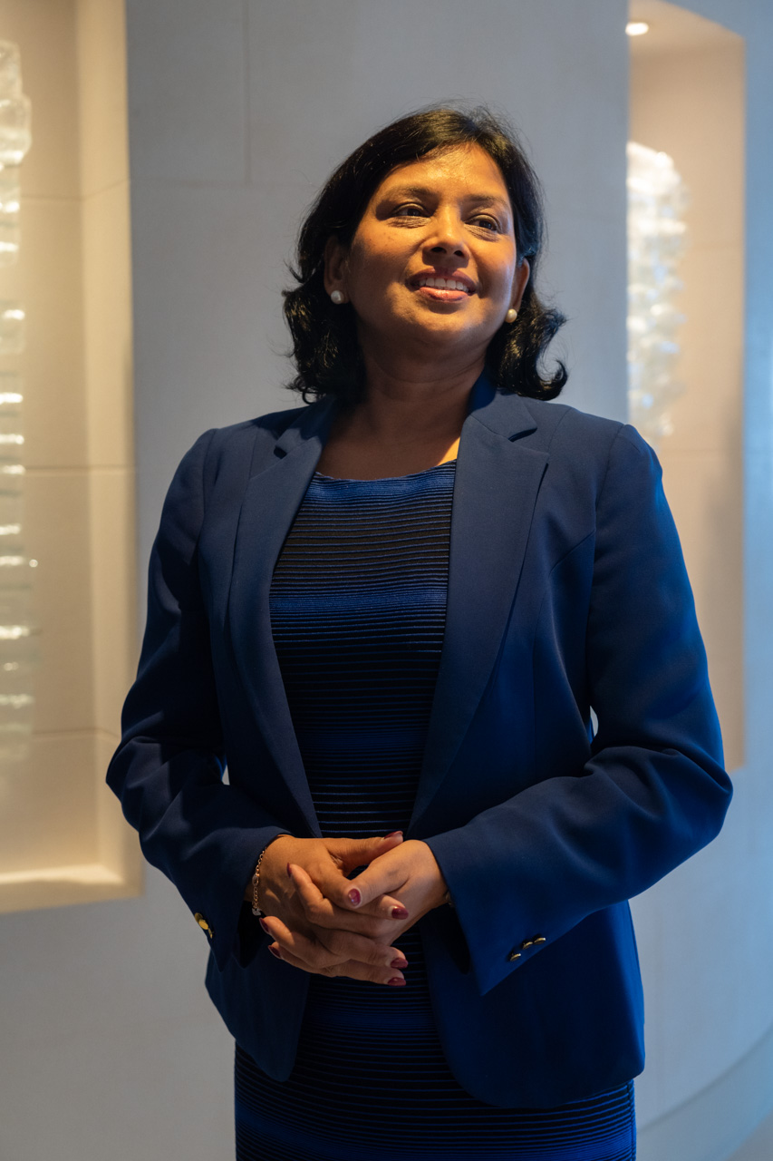 It's Layoff Season, but We Don't Know How to Say Goodbye to Office Buddies