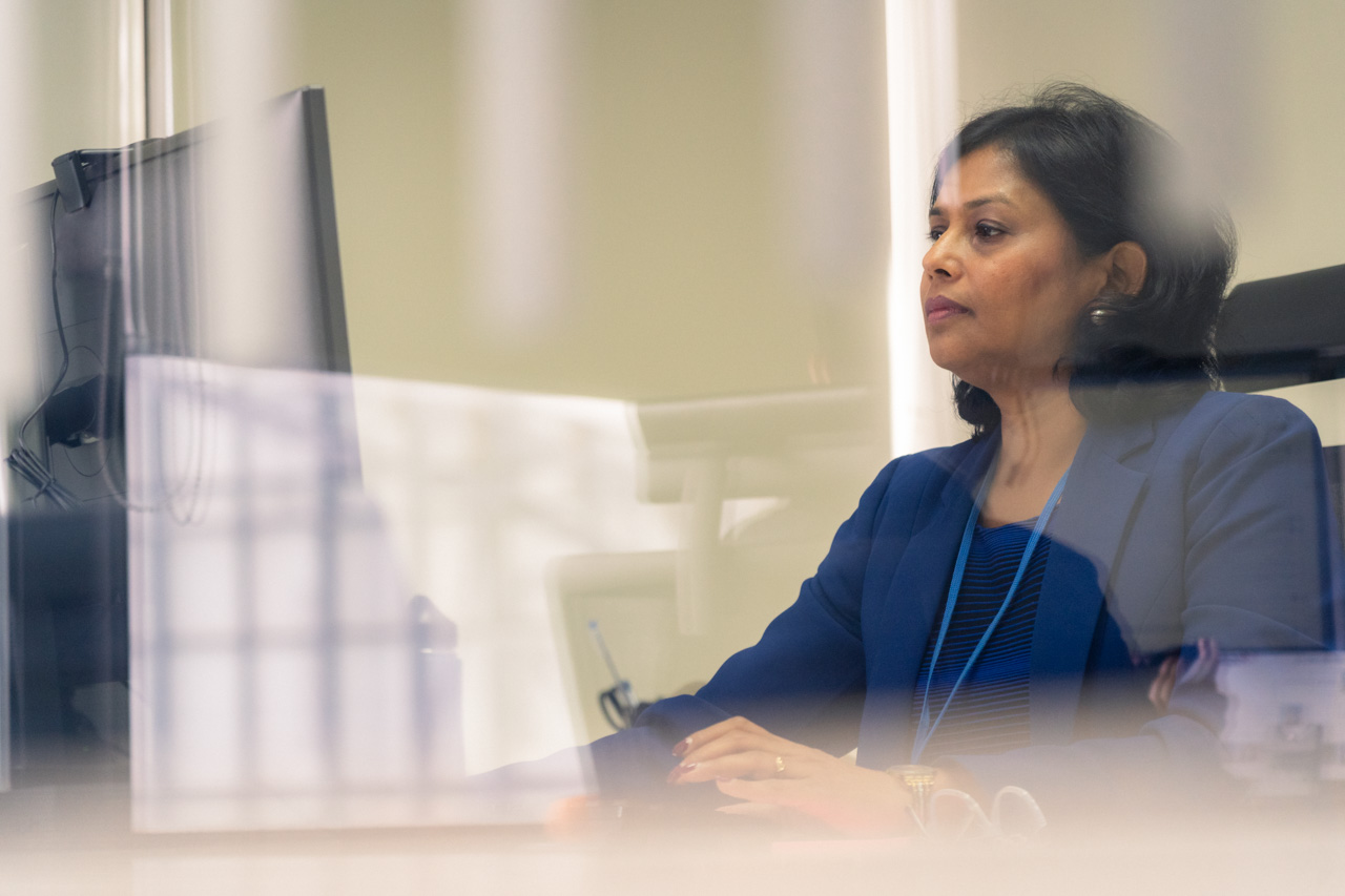 It's Layoff Season, but We Don't Know How to Say Goodbye to Office Buddies