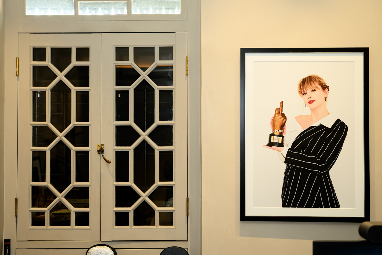 A Press-Shy Music Mogul Tries to Talk About Himself